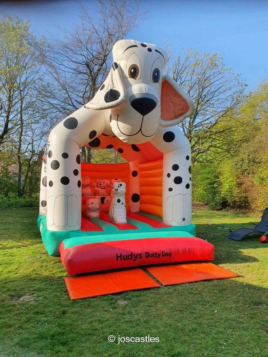 Bouncy Castles - Hire in colchester | joscastles