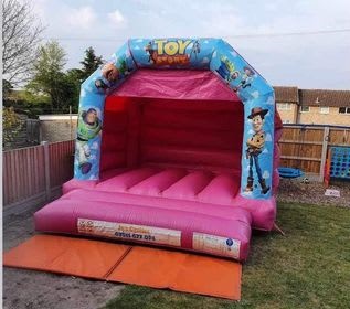 Pink Toy Story Castle - Hire in colchester | joscastles